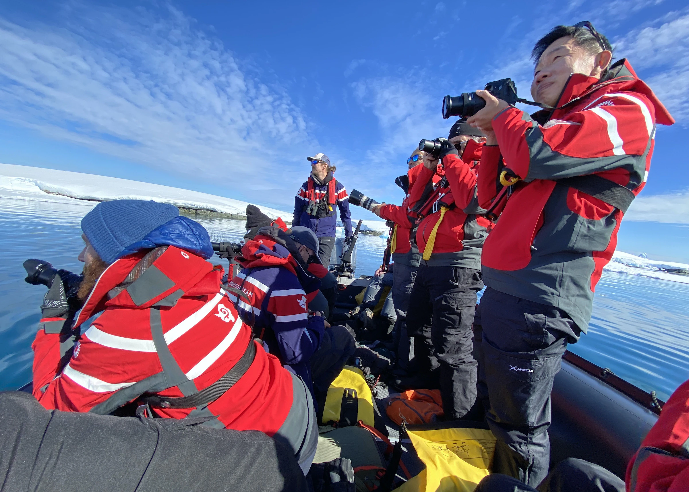 Zodiac cruises | Swoop Antarctica